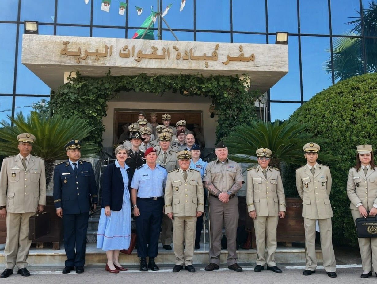 Military Cooperation: General Mustapha Smaili Meets U.S. Special Operations Commander in Africa ...